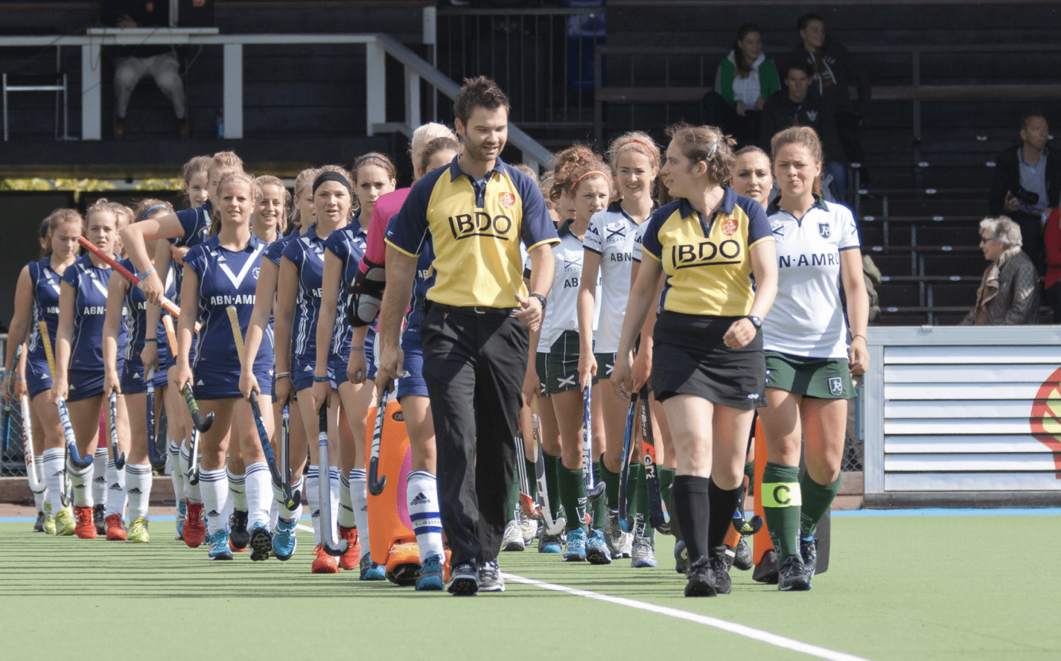 Wie is de beste hockeyscheidsrechter in de wereld? – Strafbal.nl